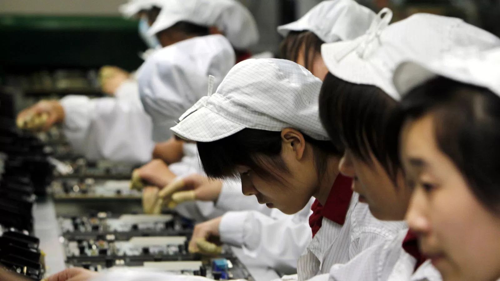 Has child labor in China stopped or still exist in the present?