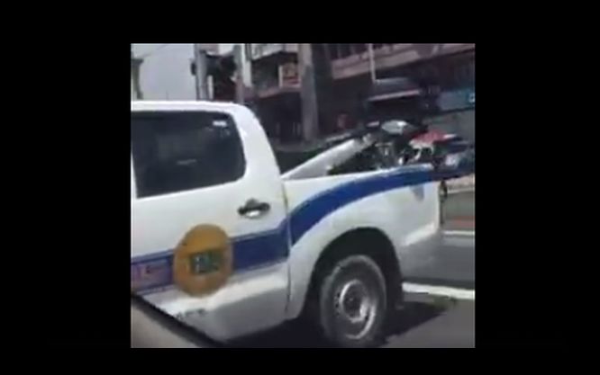 Law Enforcer Was Spotted Breaking Traffic Rules