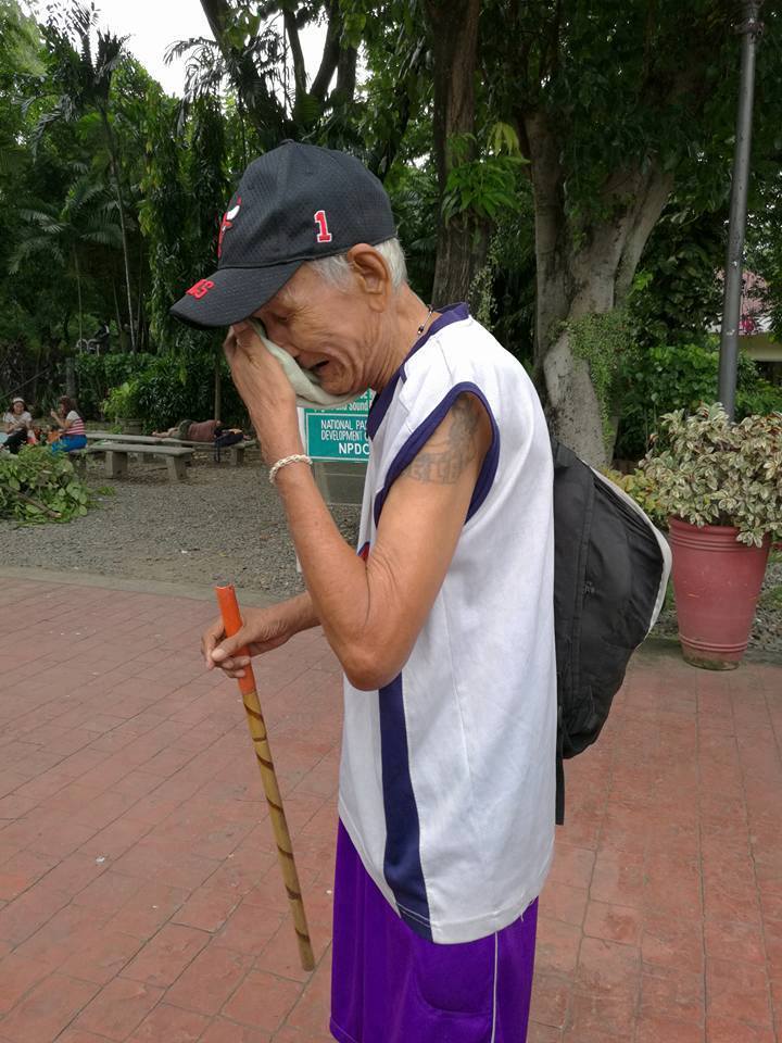 Old Man's Photo Went Viral: It Gained Different Comments From Netizens