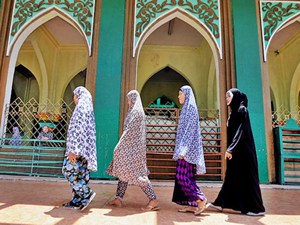 First Message Of Duterte To Muslim Holiday: Expresses Unity, Aspirations