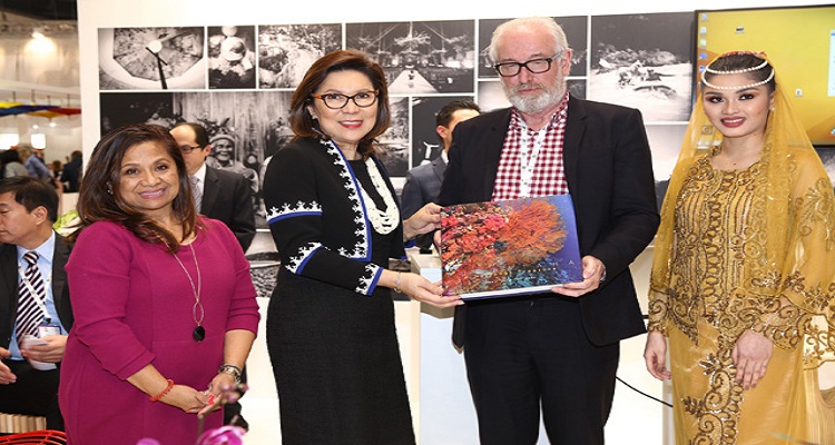 Book Promoting The Tubbataha Reefs Released By DOT