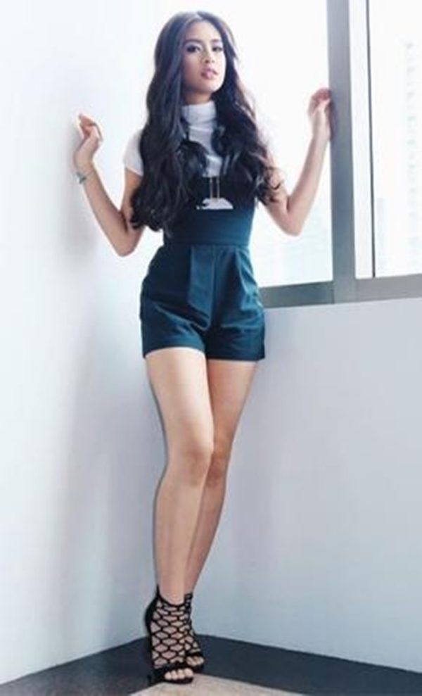 Female Celebrities In Philippines Who Possess Beautiful Legs