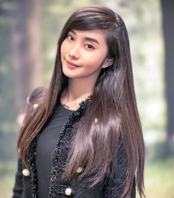 Alodia Gosiengfiao Stunned Netizens With Her Rare Swimsuit Photo