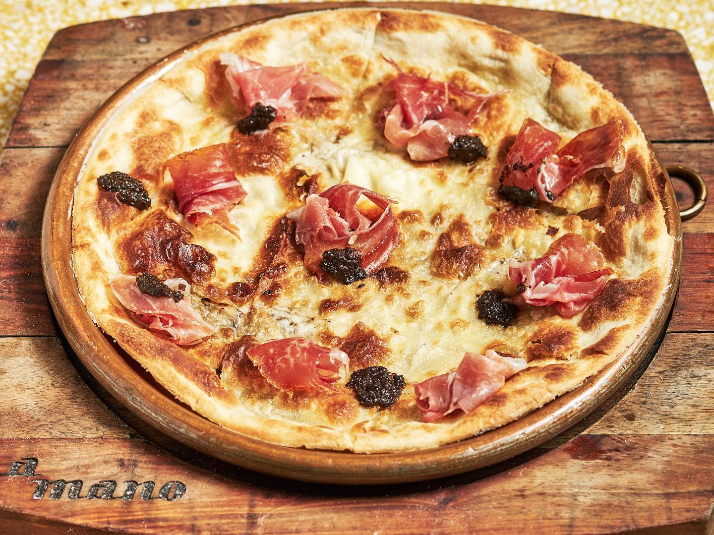 A Mano Pizza | NewsFeed