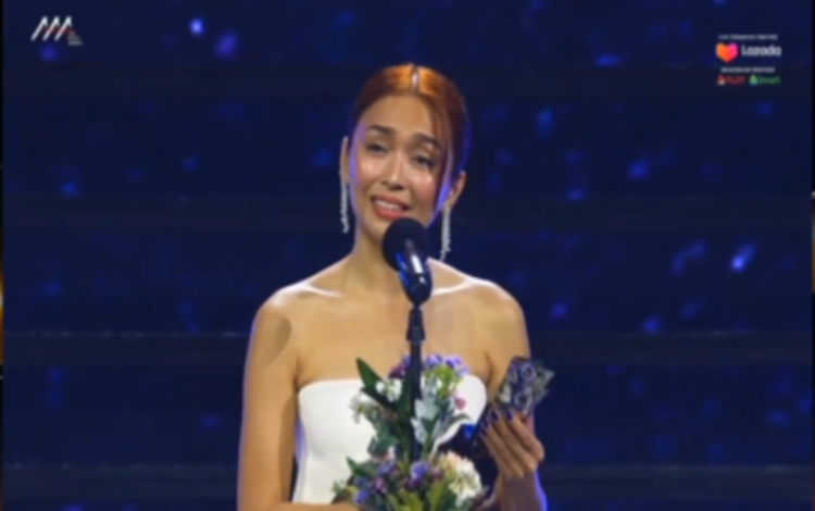 Daniel Padilla and Kathryn Bernardo's Acceptance Speech for Individual AAA FABULOUS AWARD | NewsFeed